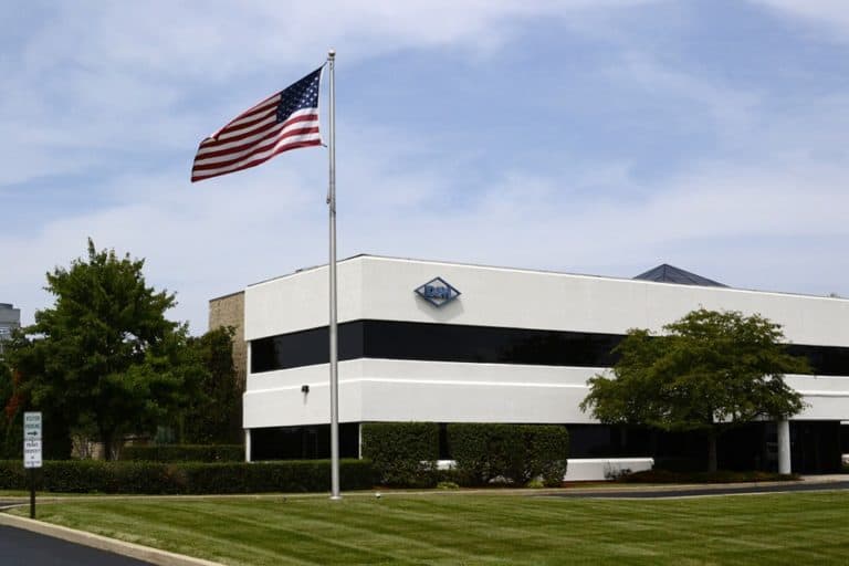 Who We Are - D&M Plastics